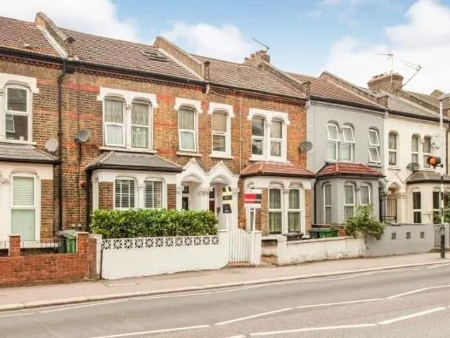 Apartment at High Road Leyton, Greater London