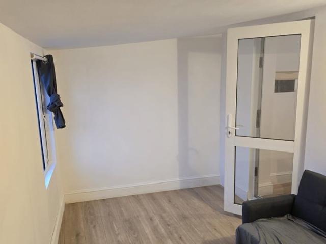 Apartment at High Road Leyton, Greater London
