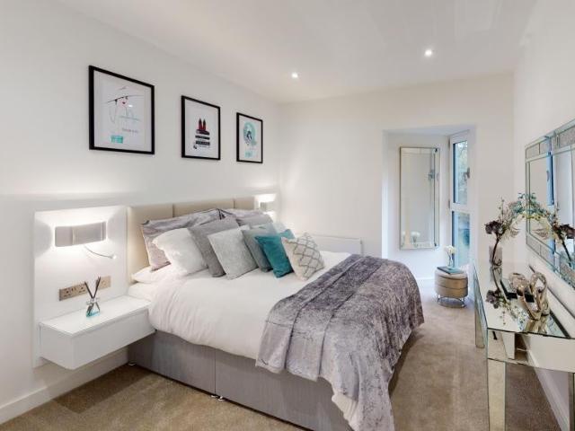 Apartment at High Road, London