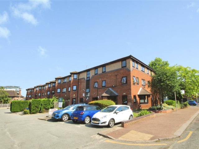 Apartment at High Road, London