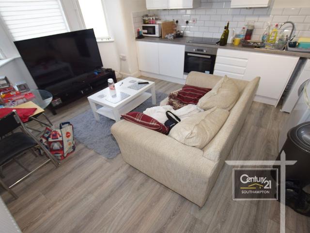 Apartment at High Road, Southampton