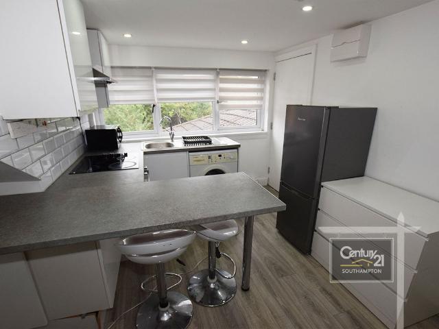 Apartment at High Road, Southampton