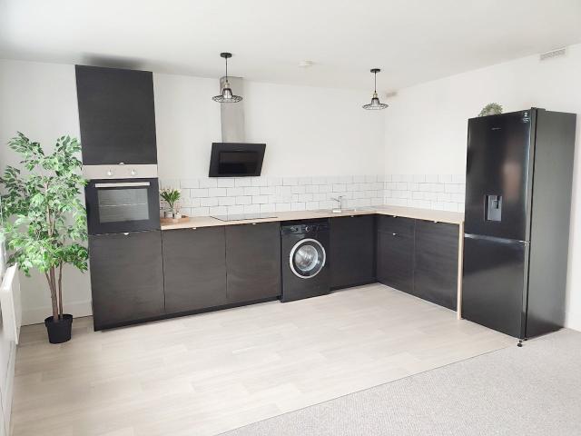 Apartment at High Street, Chatham