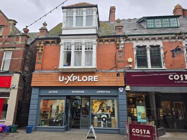 Apartment at High Street, Abergavenny