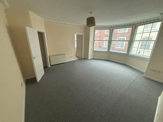 Apartment at High Street, Boston