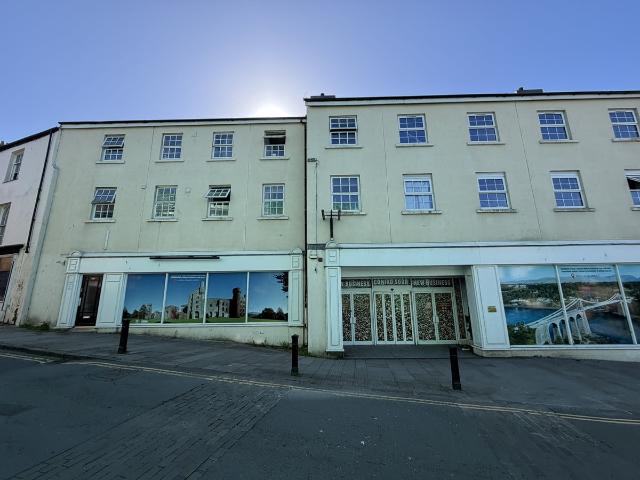 Apartment at High Street, Bangor