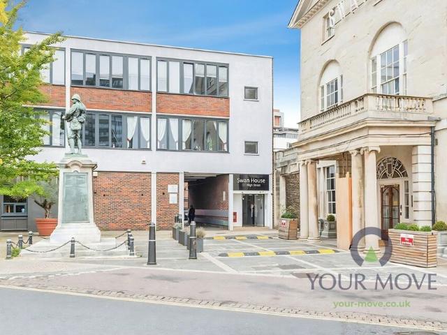 Apartment at High Street, Bedford