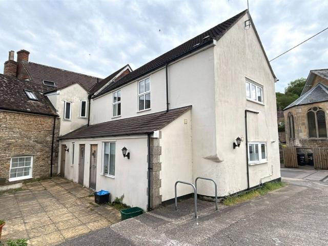 Apartment at High Street, Bruton