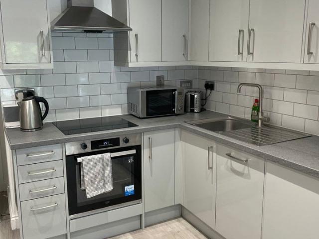Apartment at High Street, Brentwood