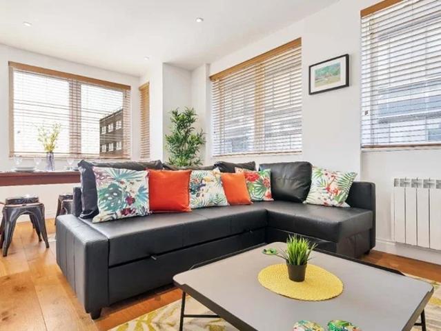Apartment at High Street, Brighton