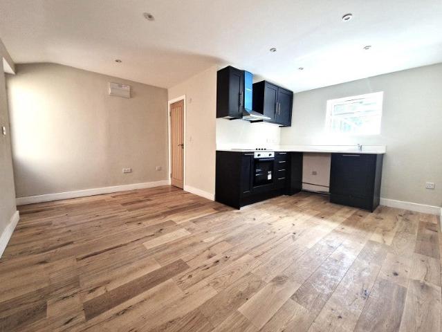 Apartment at High Street, Greater London
