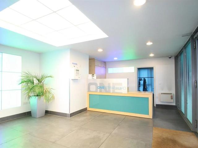 Apartment at High Street, Greater London