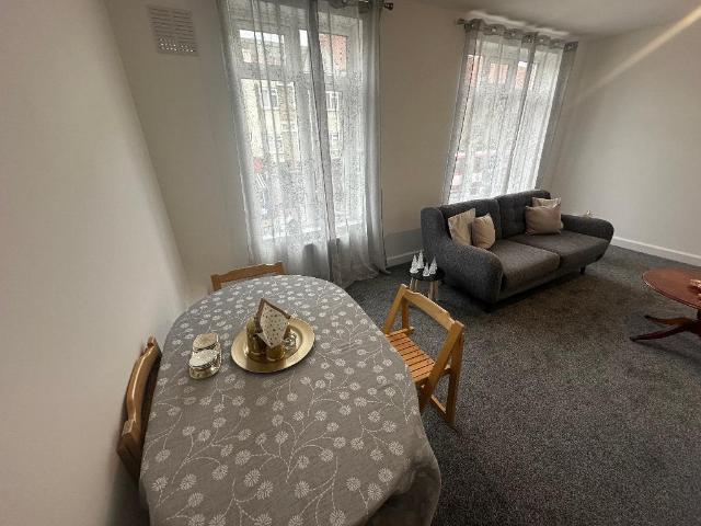 Apartment at High Street, Greater London