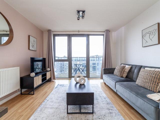 Apartment at High Street, Greater London