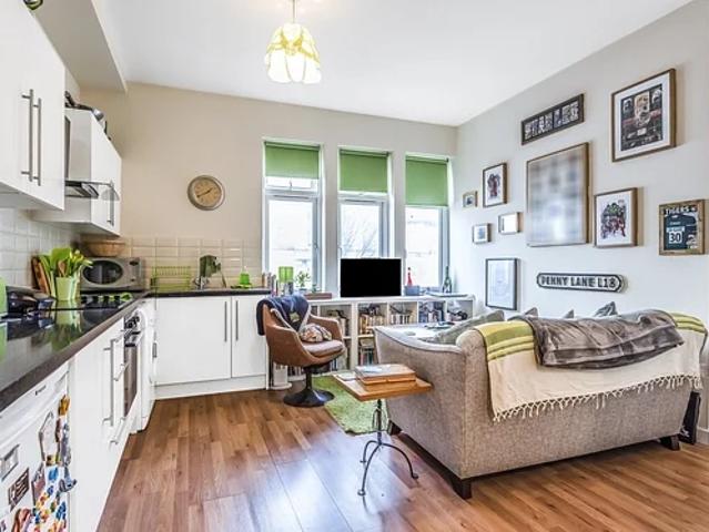 Apartment at High Street, Greater London