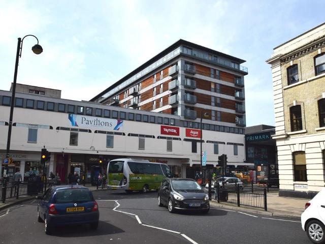 Apartment at High Street, Greater London