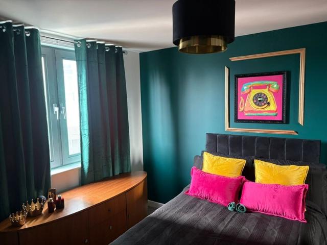 Apartment at High Street, Greater London