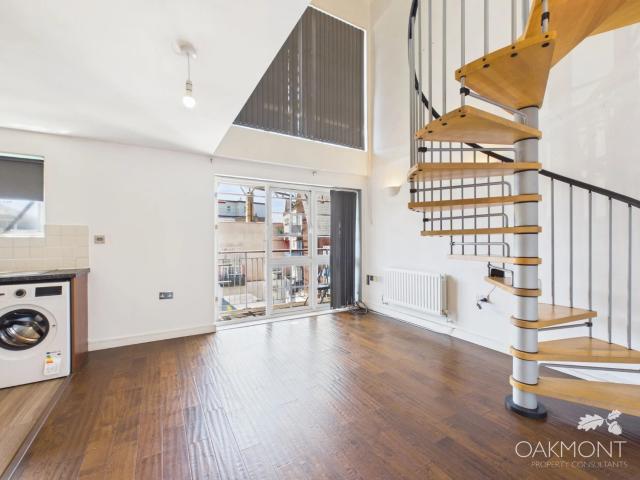 Apartment at High Street, Greater London
