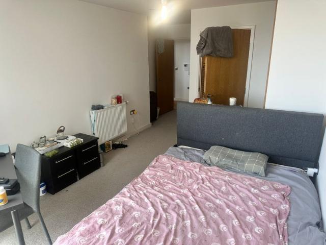 Apartment at High Street, Greater London