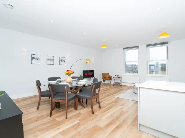 Apartment at High Street, Greater London