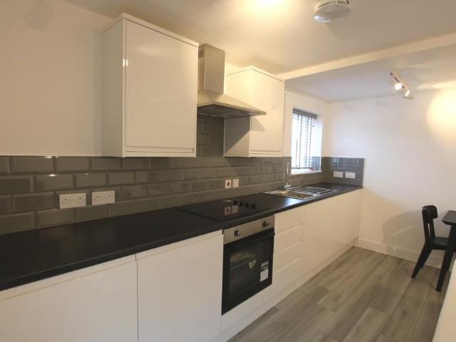 Apartment at High Street, Greater London