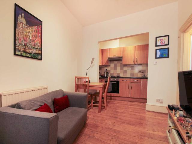 Apartment at High Street, Greater London