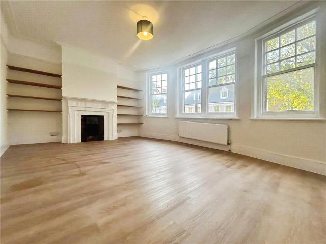 Apartment at High Street, Greater London
