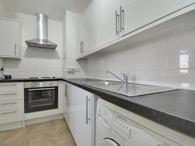 Apartment at High Street, Greater London
