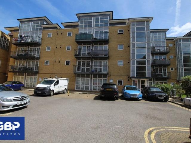 Apartment at High Street, Greater London