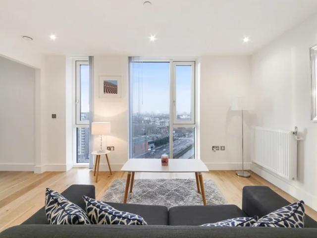 Apartment at High Street, Greater London