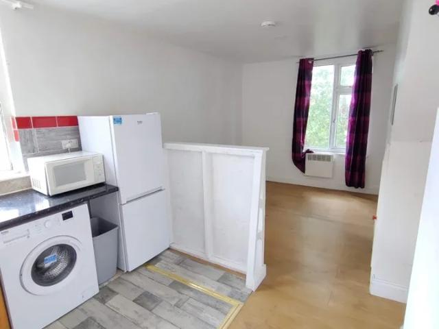 Apartment at High Street, Greater London