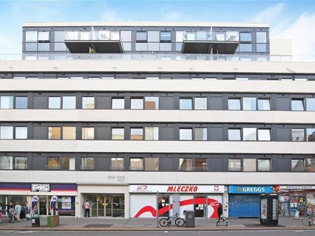 Apartment at High Street, Greater London