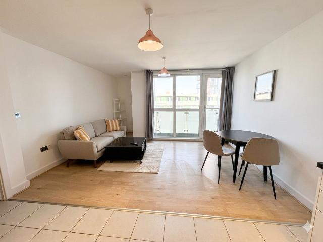 Apartment at High Street, Greater London