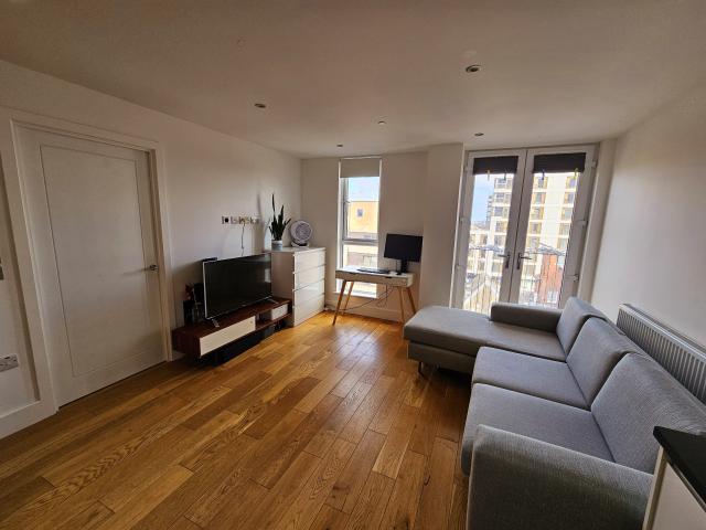 Apartment at High Street, Greater London