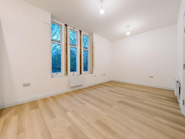 Apartment at High Street, Greater London