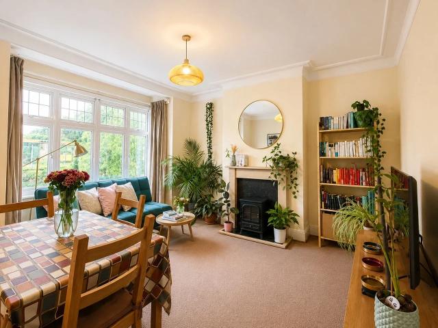 Apartment at High Street, Greater London