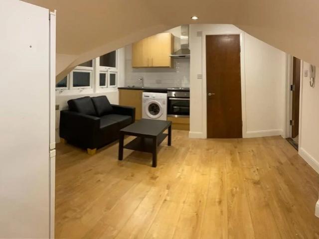 Apartment at High Street, Greater London