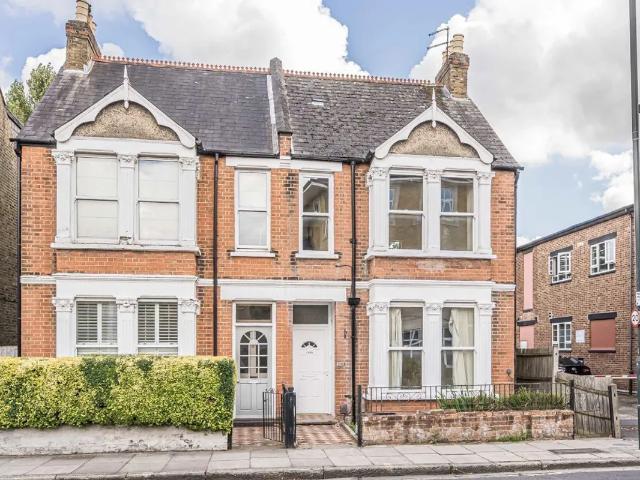 Apartment at High Street, Greater London