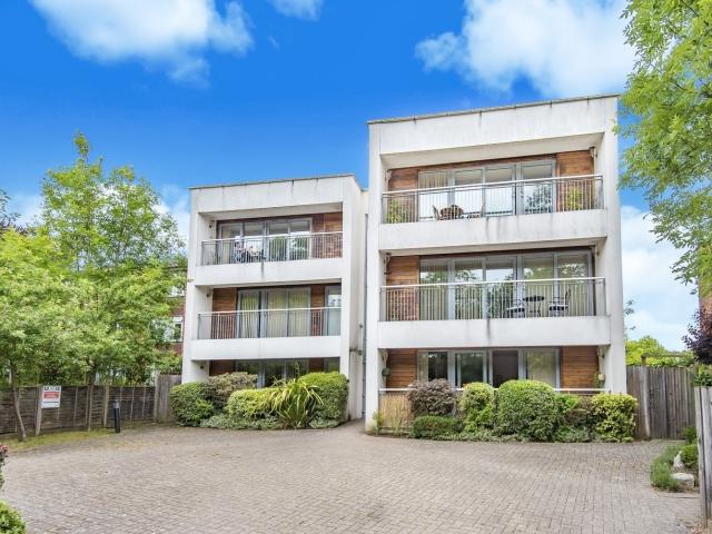 Apartment at High Street, Greater London