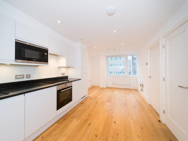 Apartment at High Street, Greater London