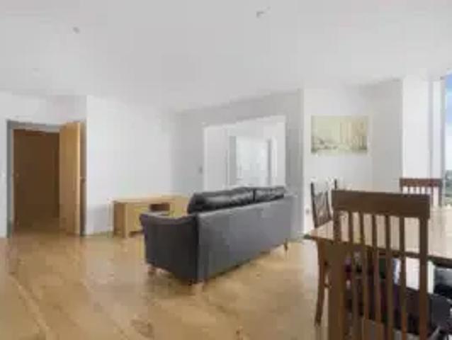 Apartment at High Street, Greater London