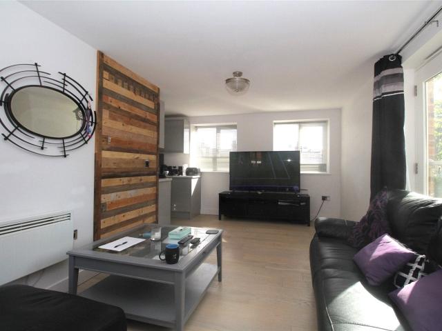 Apartment at High Street, East Hampshire