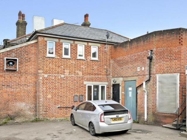 Apartment at High Street, Epping Forest