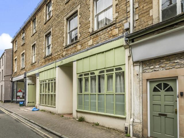 Apartment at High Street, Frome