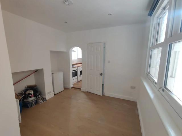 Apartment at High Street, Ingatestone