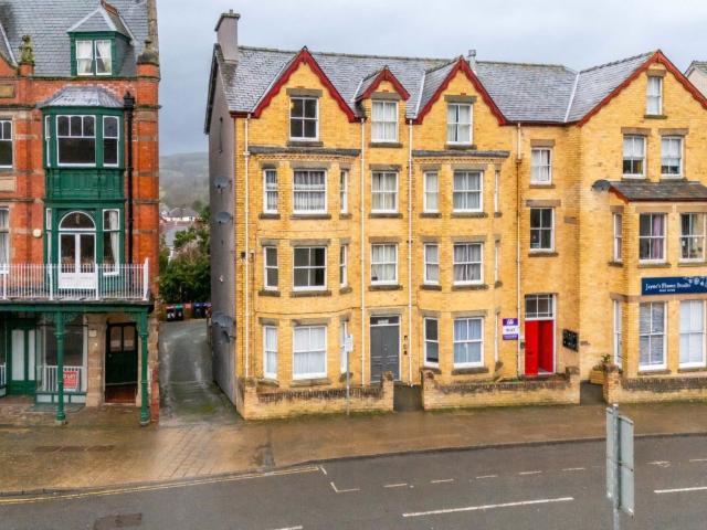 Apartment at High Street, Llandrindod Wells