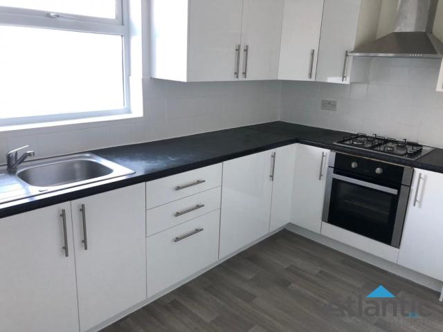 Apartment at High Street North, Greater London