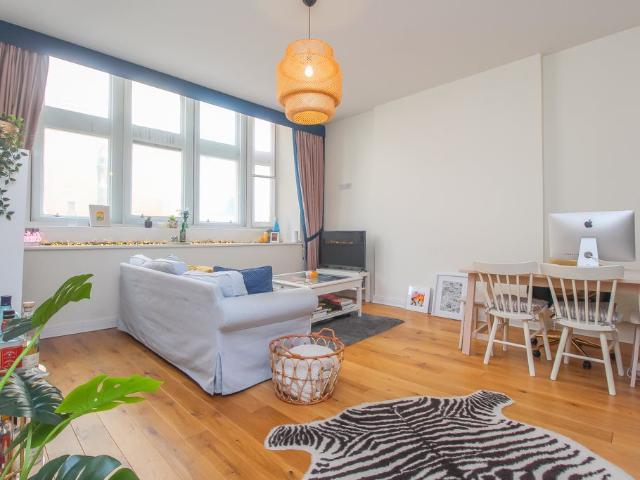 Apartment at High Street, Newport
