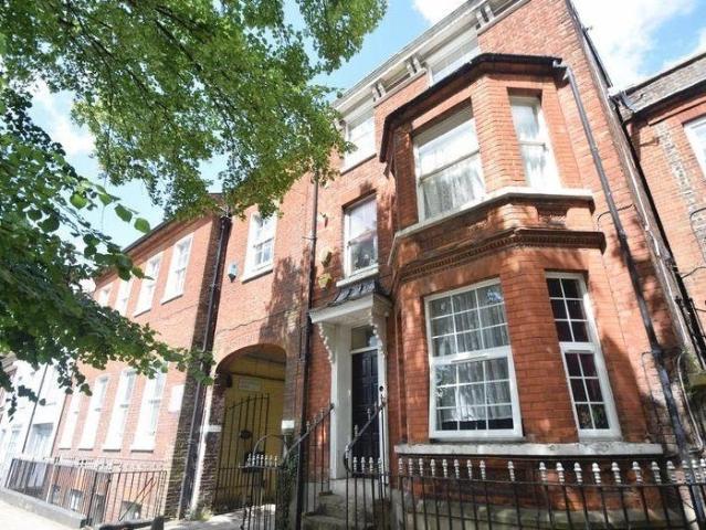 Apartment at High Street South, Dunstable
