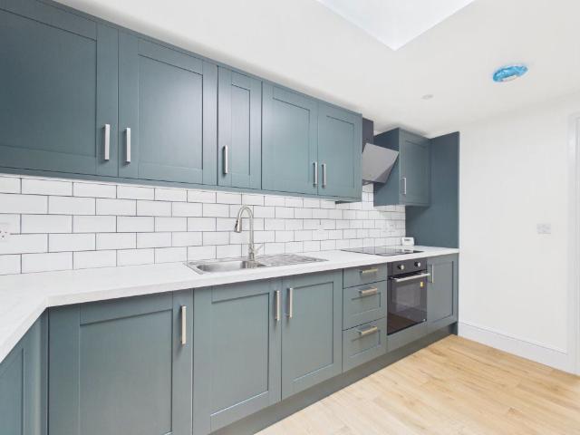 Apartment at High Street, South Holland